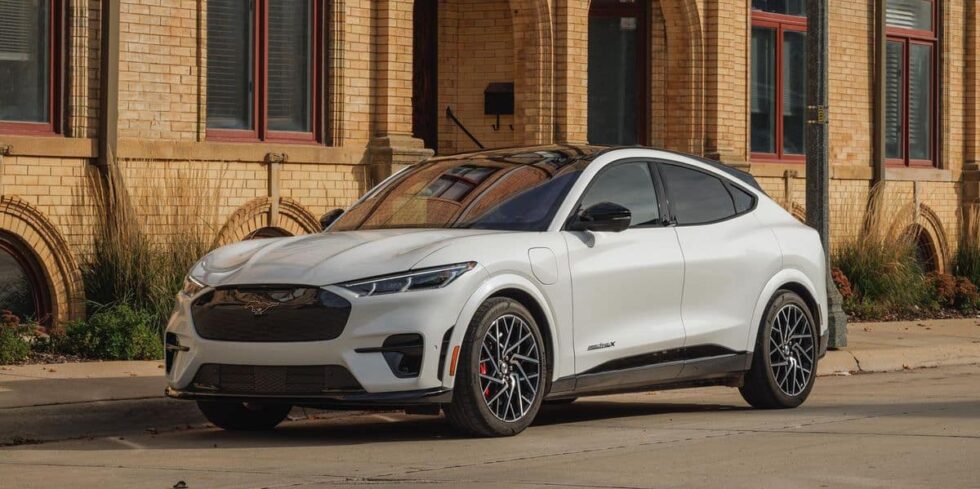 Top EV Models of 2023 Compared: Range, Features and More - CarEdge